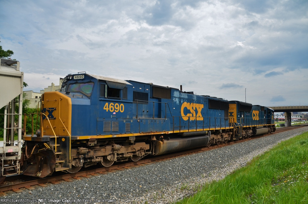CSX 4690